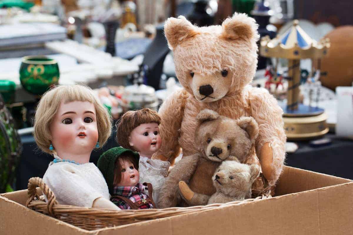 The Extraordinary World of Antique Teddy Bears: A Collector‘s Intimate ...